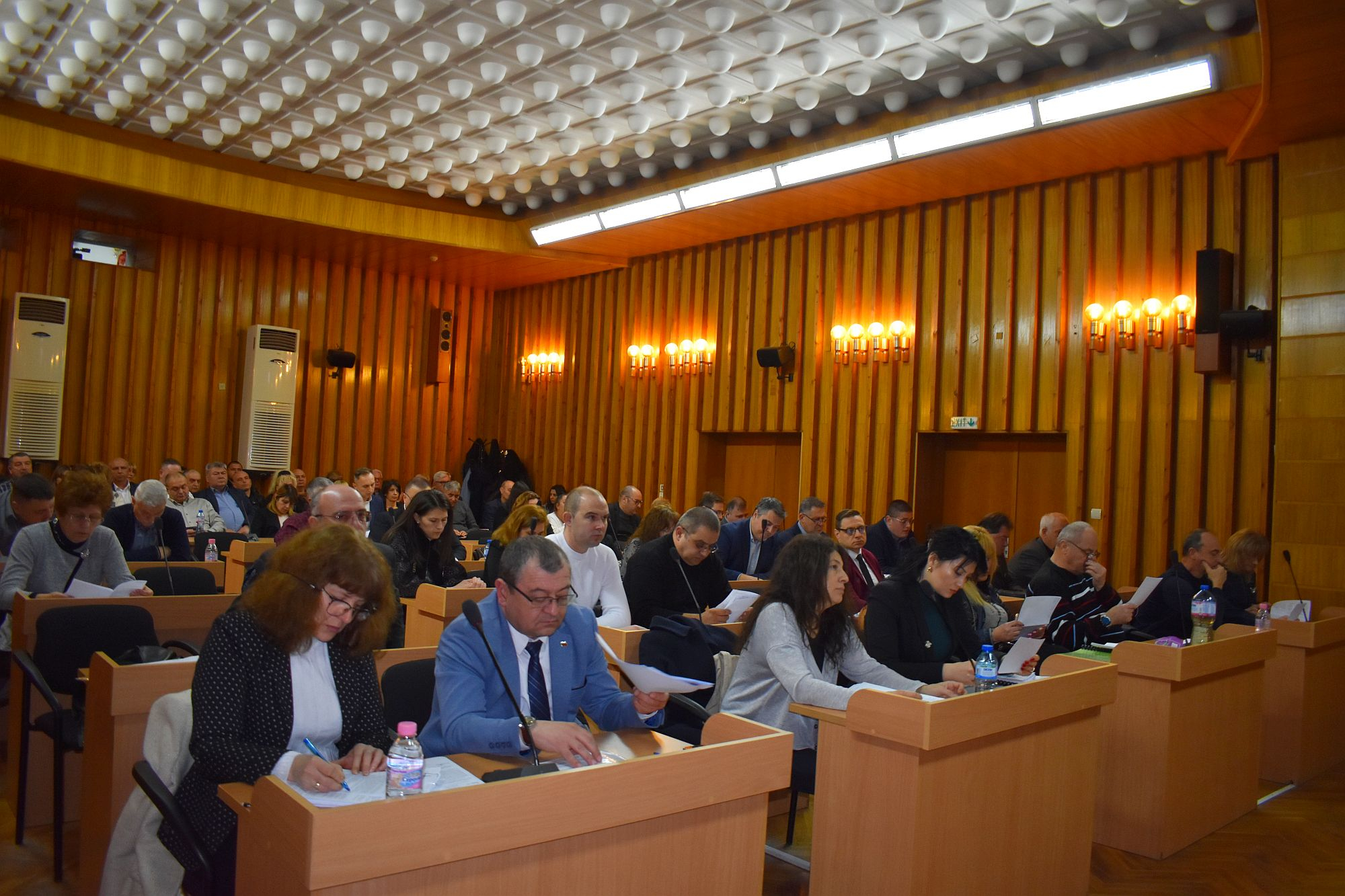 Общинският съвет прие бюджета на Община Разград за 2024 г Новини Разград